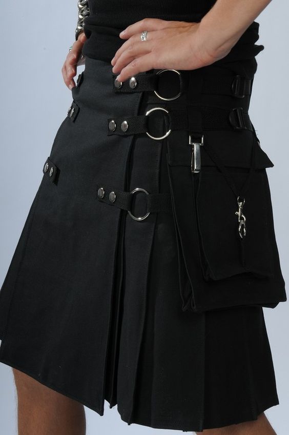 Gothic Kilt for Men | Low Price Stylish Gothic Kilt